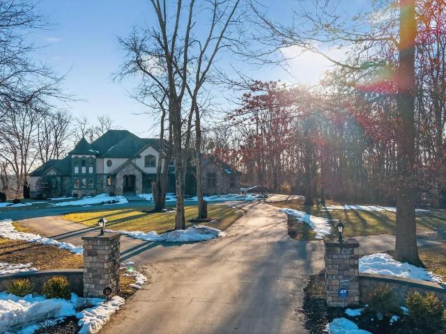 31 Barry Rd, Lambertville, NJ
