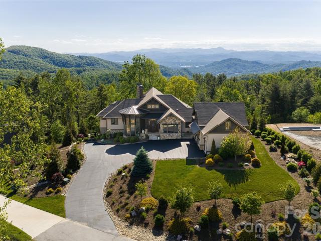 31 Bear Tree Court