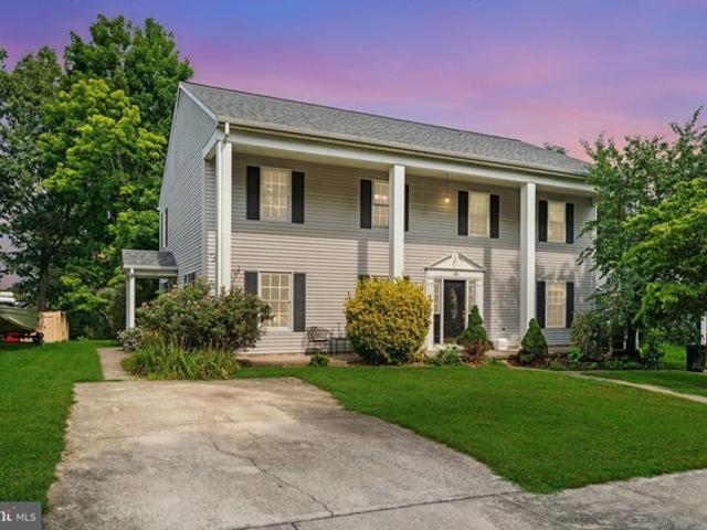 31 Beekman Pl, Charles Town, WV 25414