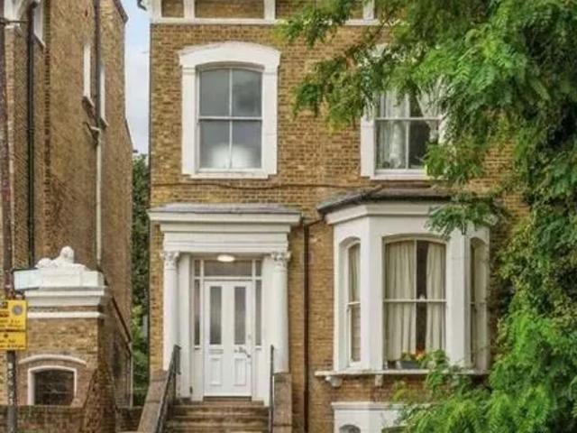 31 Belvedere Road, London, SE19 2HR, United Kingdom | 2 bed apartment for rent #118057985 | Rentberry