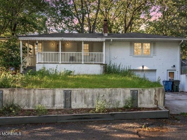 31 Borick Ave, Hazlet, NJ 07730