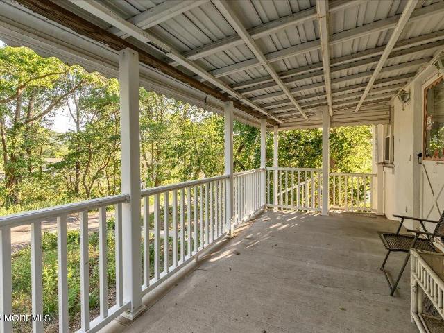 31 Borick Avenue