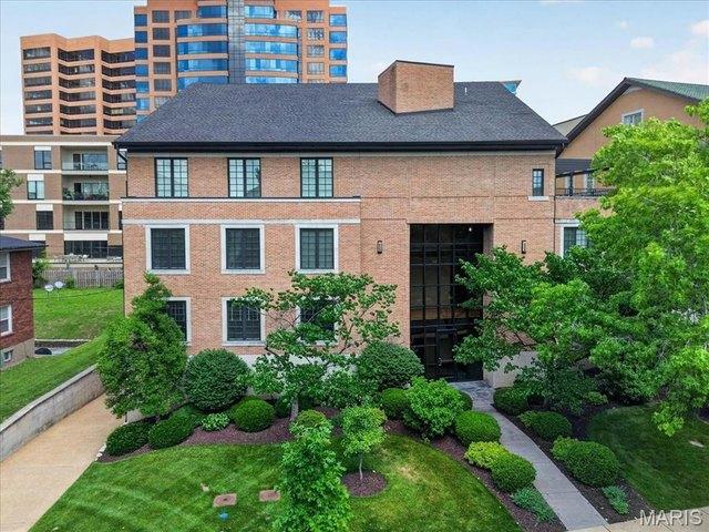 31 Brighton Way Unit 3, Clayton, MO 63105