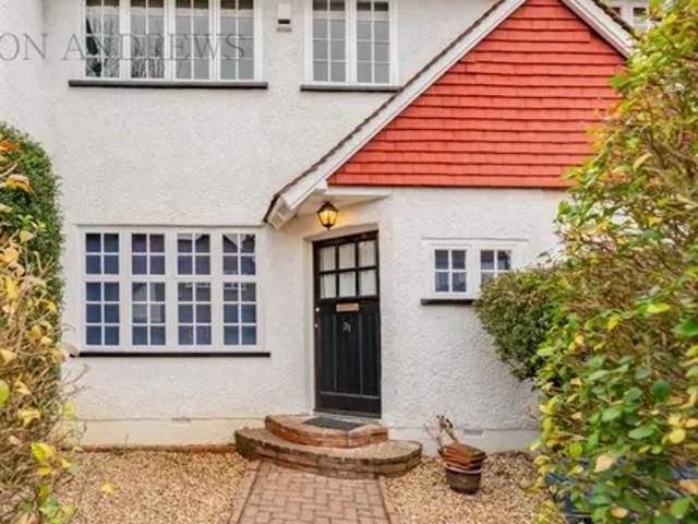 31 Brunner Road, London, W5 1BA, United Kingdom | 2 bed house for rent #138593739 | Rentberry