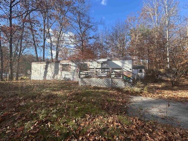 31 Buffy St, Rochester, NH 03867