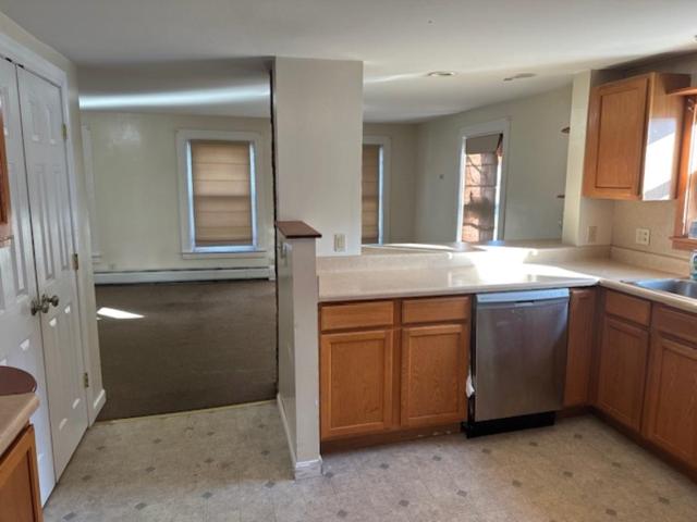 31 Central Square # B