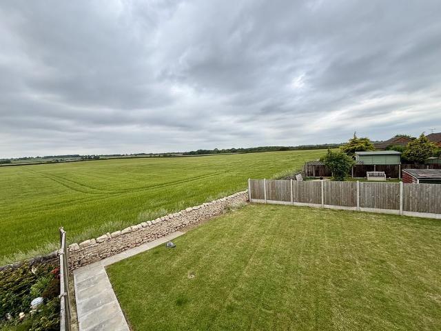 31 Chatsworth Road Creswell, S80