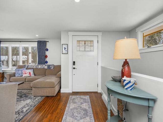 31 Chase Ln