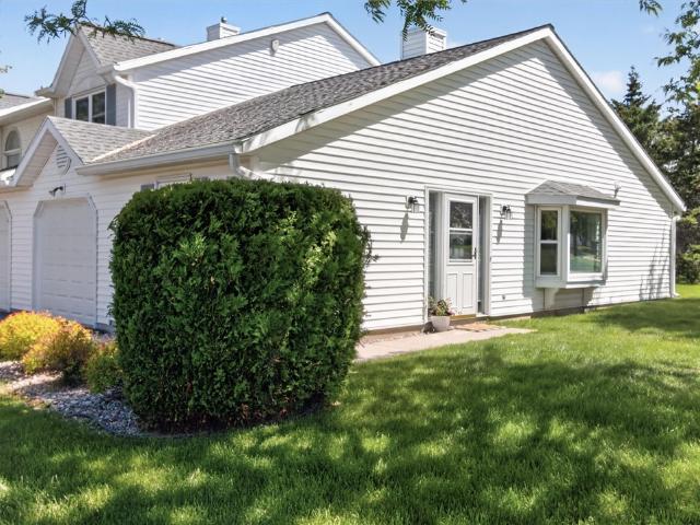 31 Chestnut Court # D