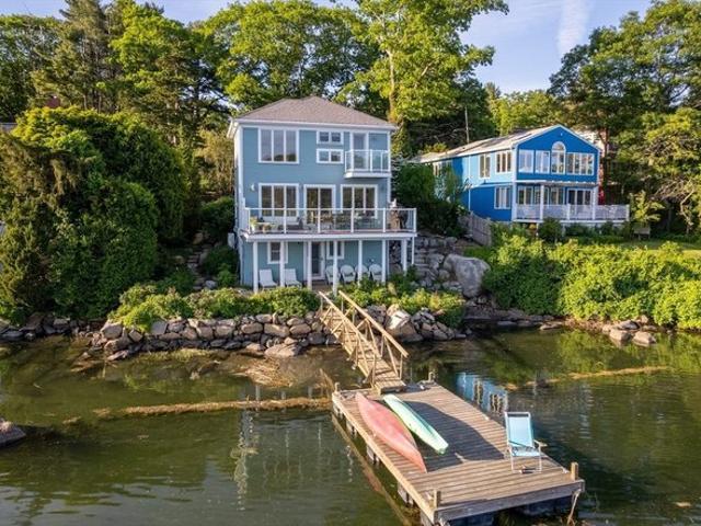 31 Dennison St, Gloucester, MA 01930