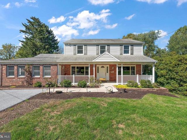 31 Deer Run Ln, Malvern, PA 19355