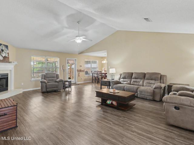 31 Deerwood Drive