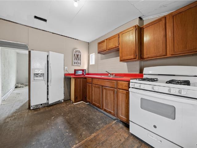31 Derby Avenue
