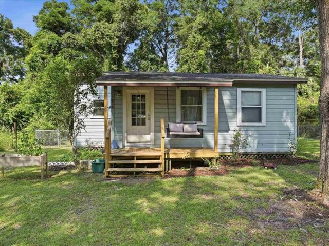 31 Dispennette Dr, Crawfordville, FL 32327