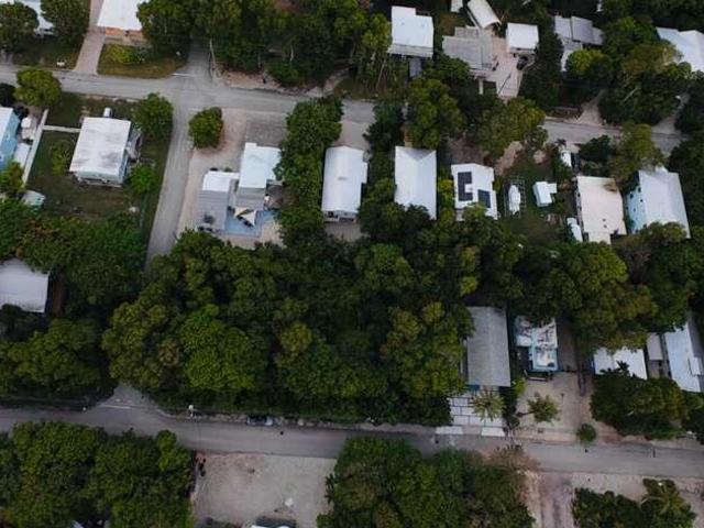 31 Dolphin Rd, Key Largo, FL 33037 | MLS #615461