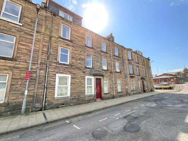 3/1, Duke Street, Hawick TD9, 2 bed flat to rent, £645 pcm | PrimeLocation