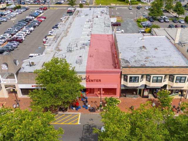 31 E Main Street