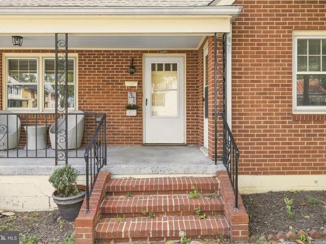 31 E Germain Street