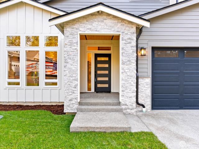 31 E Rhododendron Court