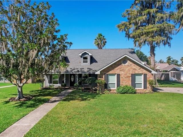 31 E Woodlawn Dr, Destrehan, LA 70047
