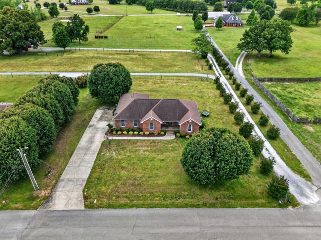 31 Eastridge Rd