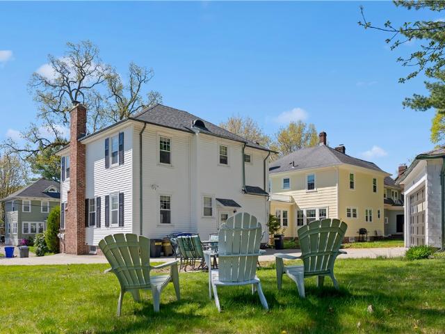31 Elmcrest Avenue