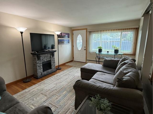 31 Funston Avenue