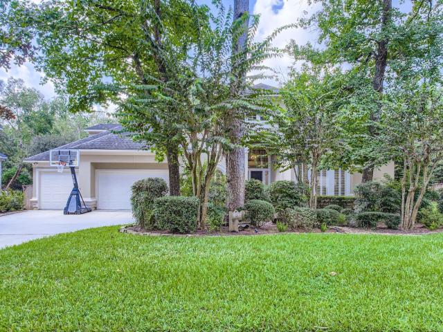 31 Glenleigh Pl, The Woodlands, TX 77381 | MLS #12918 | Compass