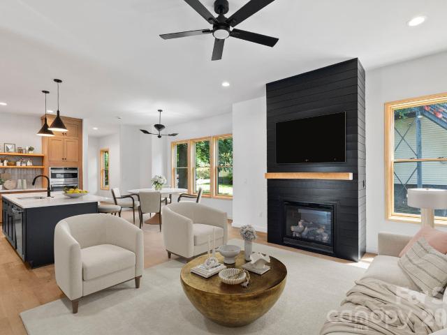 31 Grindstaff Drive