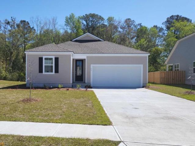31 Gypsea Ln, Richmond Hill, GA 31324