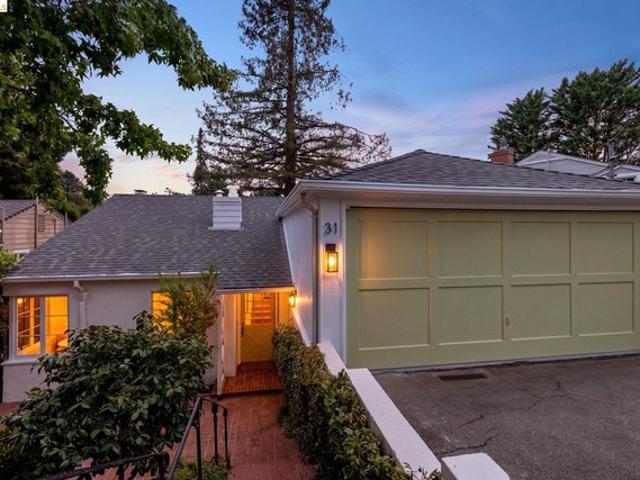 31 Harbord Ct, Oakland, CA 94618