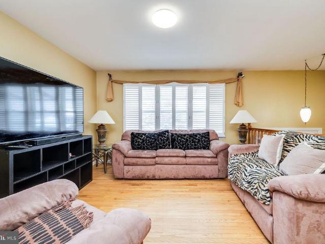 31 Hearthstone Drive