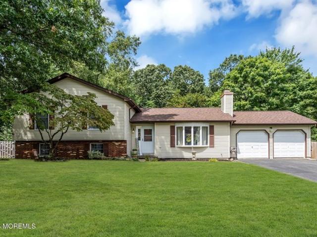 31 Hickory Hill Rd, Jackson, NJ 08527