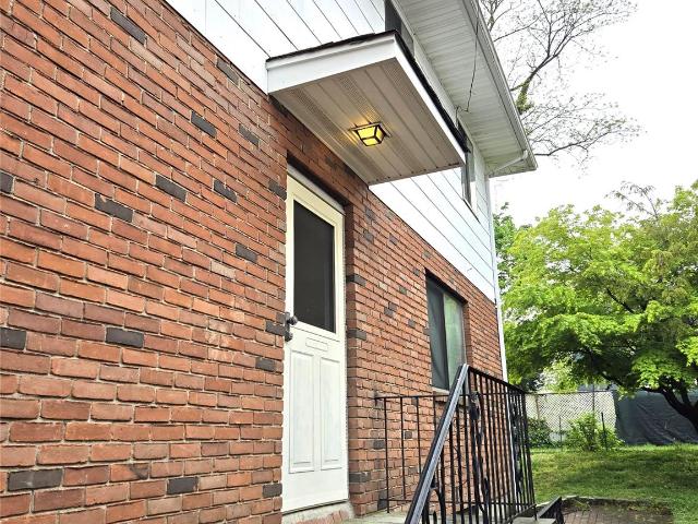 31 Hickory Rd, Unit B REAR, Port Washington, NY 11050 | MLS #993265 | Compass