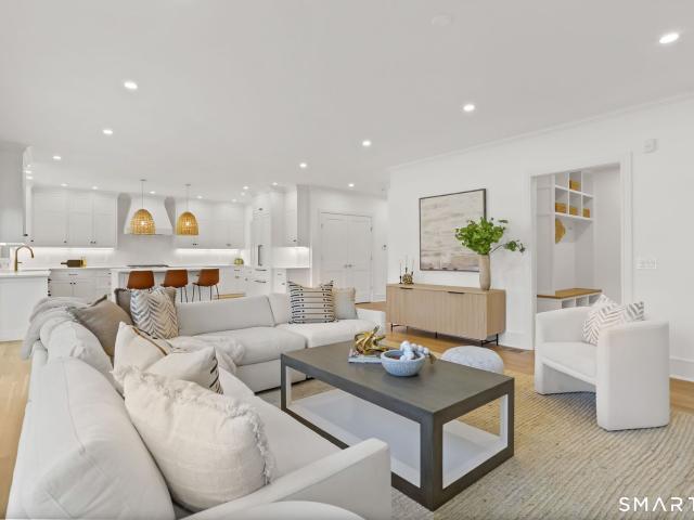 31 High Ridge Rd, Fairfield, CT