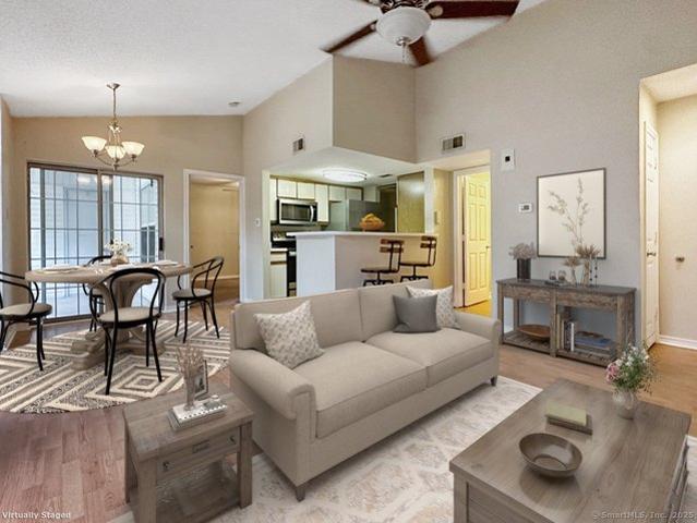 31 High St Apt 11304, East Hartford, CT 06118