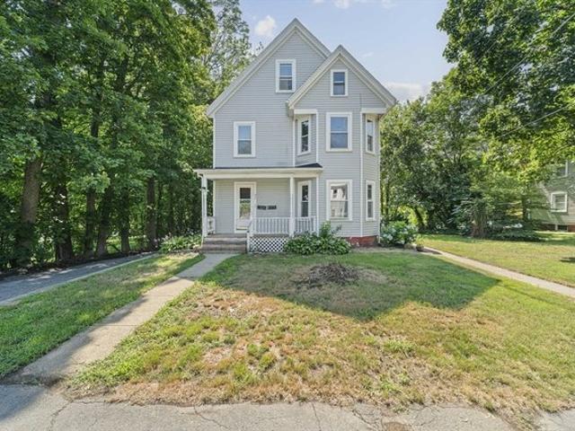 31 High St, Bridgewater, MA 02324