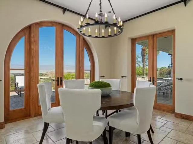 31 Hillcrest Dr Houses in Rancho Mirage, CA