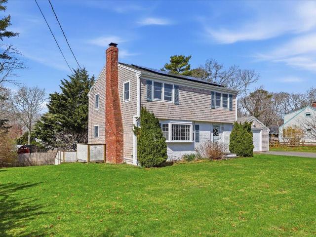 31 Icehouse Rd, South Yarmouth, MA 02664 | MLS #22601 | Compass