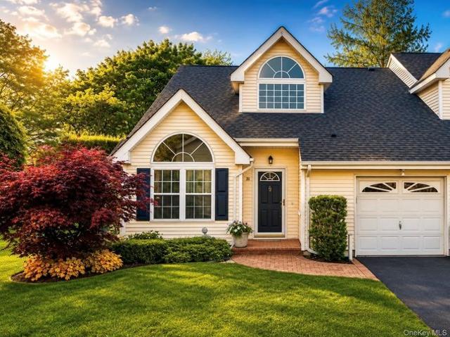 31 Joyces Way, Bay Shore, NY 11706