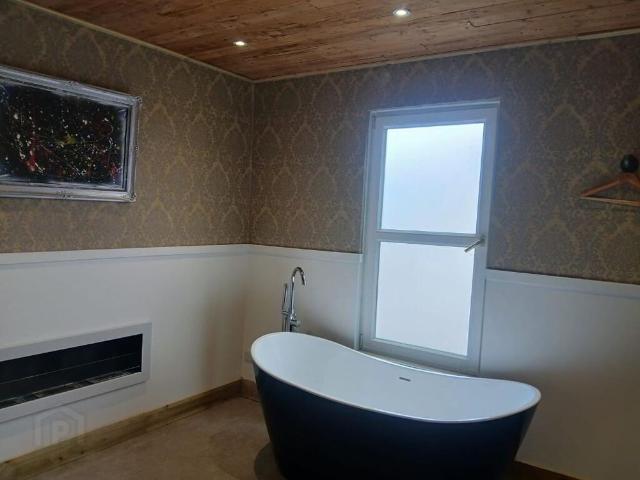 31 Kenlis Street, Banbridge, BT32 3LR
