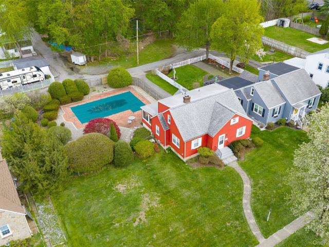 31 Kingston Avenue