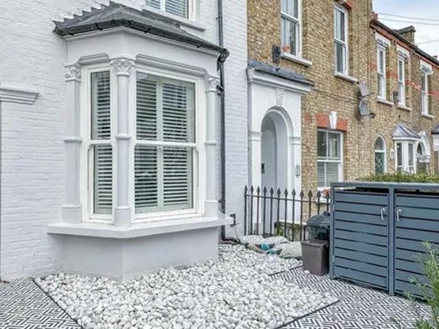 31 Lambton Road, London, N19 3QA, United Kingdom | 5 bed house for rent #167071697 | Rentberry