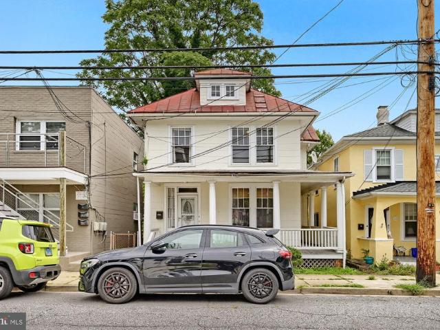 31 Lafayette Avenue