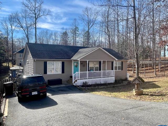 31 Laguna Rd, Palmyra, VA 22963 | MLS #672445 | Compass