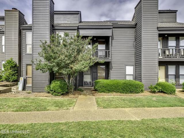 31 Lake Barnett Dr, Brandon, MS 39047