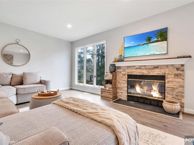 31 Lenox Court