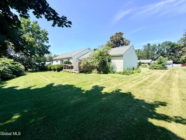 31 Lindbergh Avenue