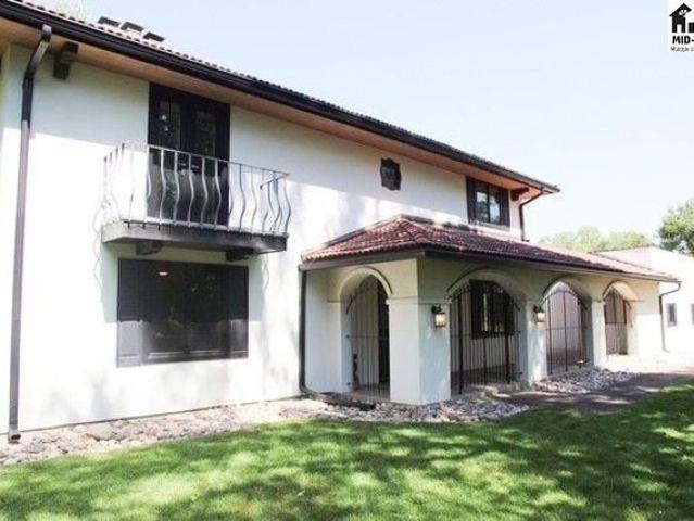 31 Linksland Dr, Hutchinson, KS 67502