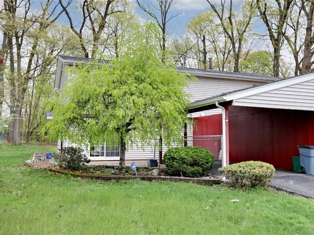 31 Lillian St, Pomona, NY 10970 | MLS #989566